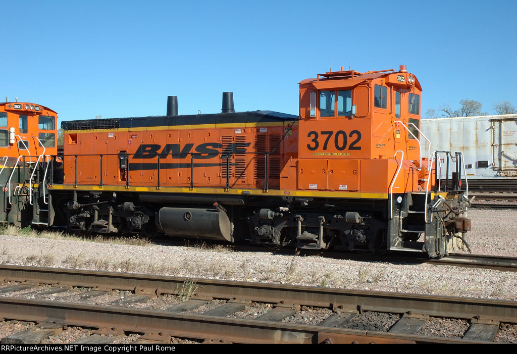 BNSF 3702, EMD MP15, at the BNSF Yard